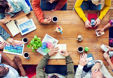 What Makes a Good Team Player? - 8 Key Qualities