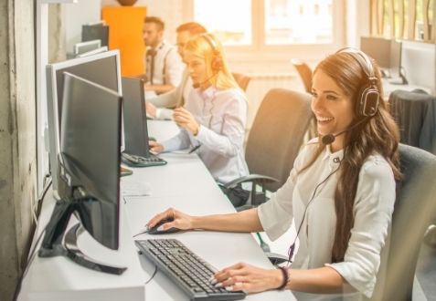 Attracting And Retaining Talented Customer Service Team Members: 9 Top Tips