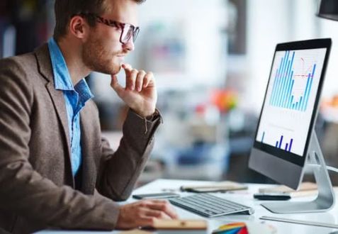 The Benefits of Monitoring Staff Performance