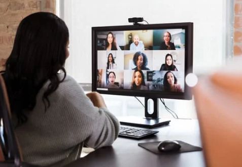 Enhancing Your Home Workspace for Professional Virtual Meetings